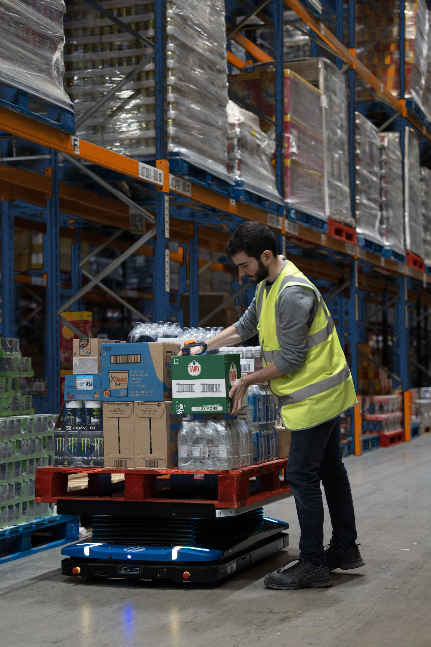 Autonomous mobile robots for intralogistics - iFollow